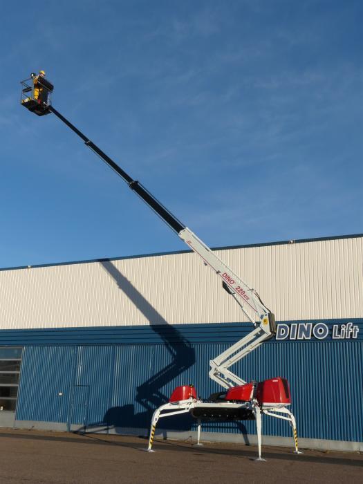 Dino Lift Dino 220 XTC specificaties & technische gegevens (2014-2015)